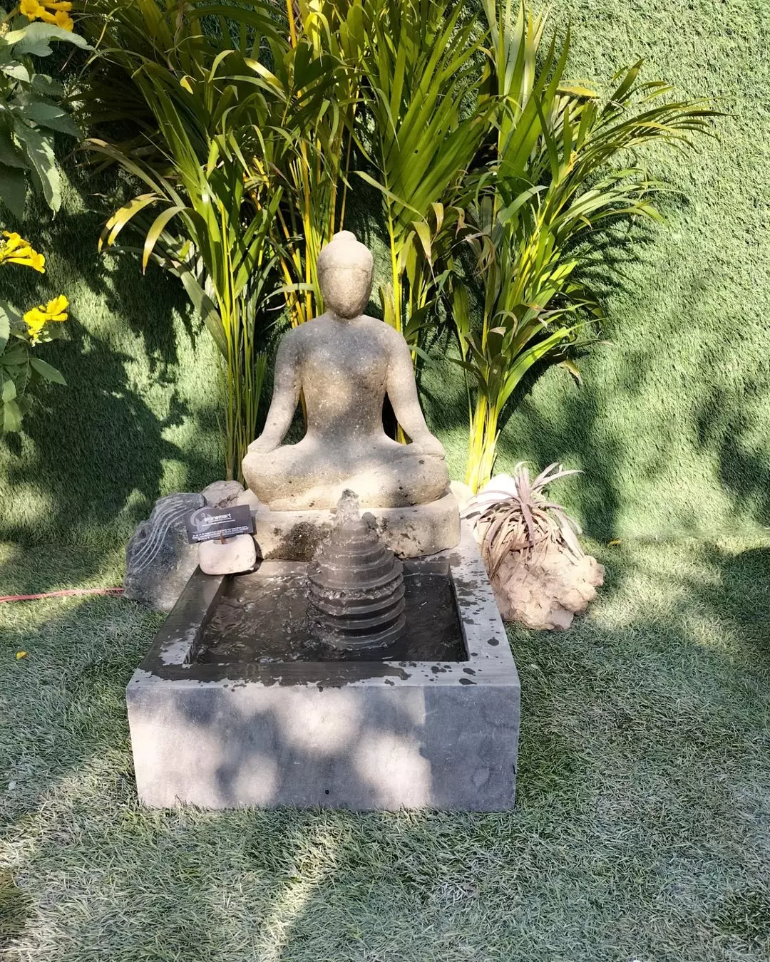 Stone Abstract Water Feature - stonemartindia.com